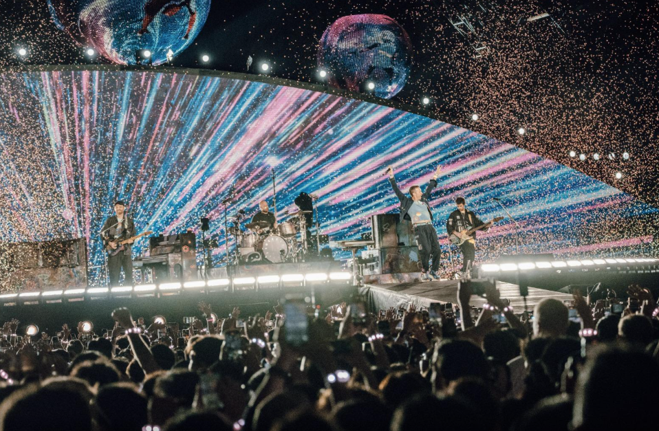 Coldplay演唱會｜粉絲不滿變視線受阻位置 Cityline「補鑊」五月天演唱會標明受阻位 | am730